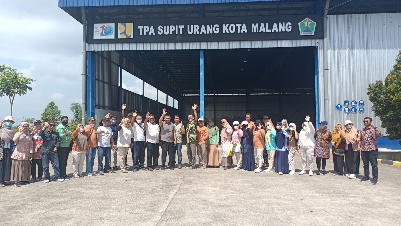 PUPR Banggai Akan Terus Benahi TPA Bunga, Tahun Lalu DED TPST Telah Disiapkan - Radarsulawesi.id